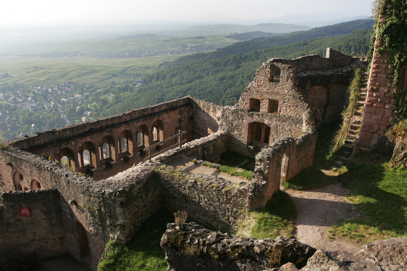 Le château de Saint Ulrich - Châteaux Forts Alsace